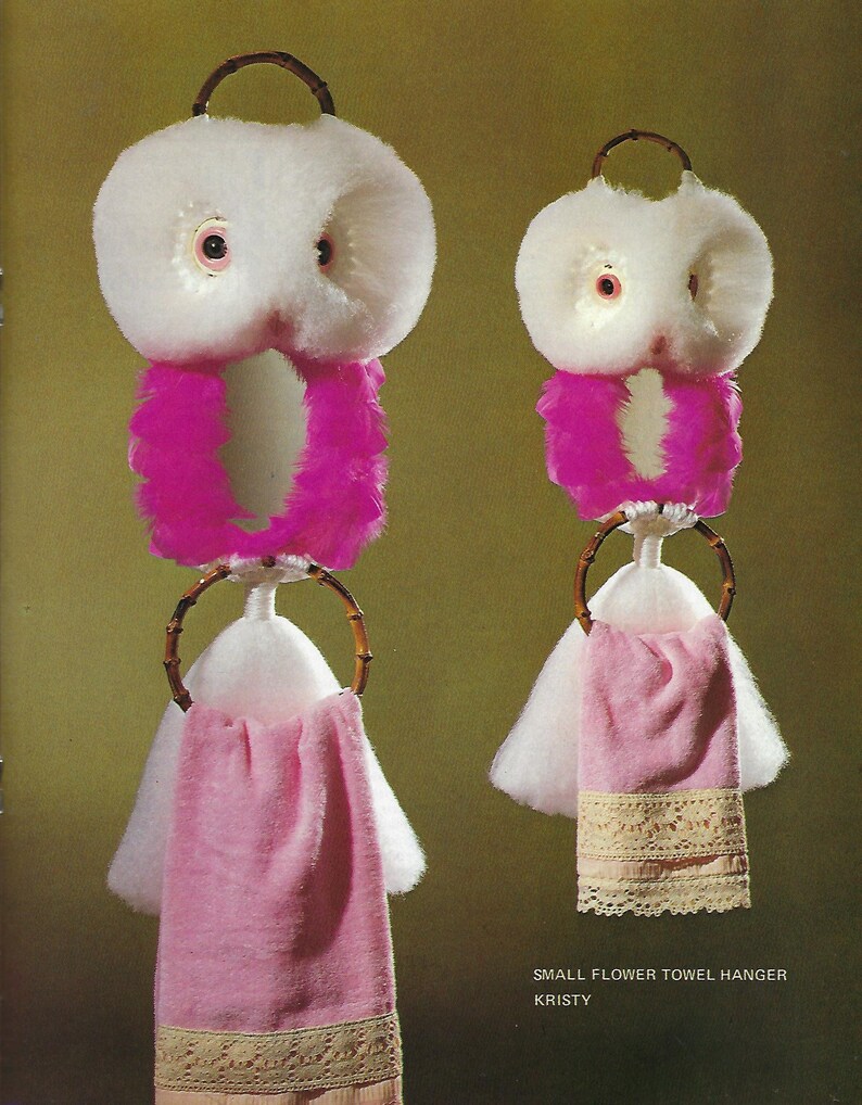 MM311 Vintage the Macrame Book With Owl Flower & Plant - Etsy