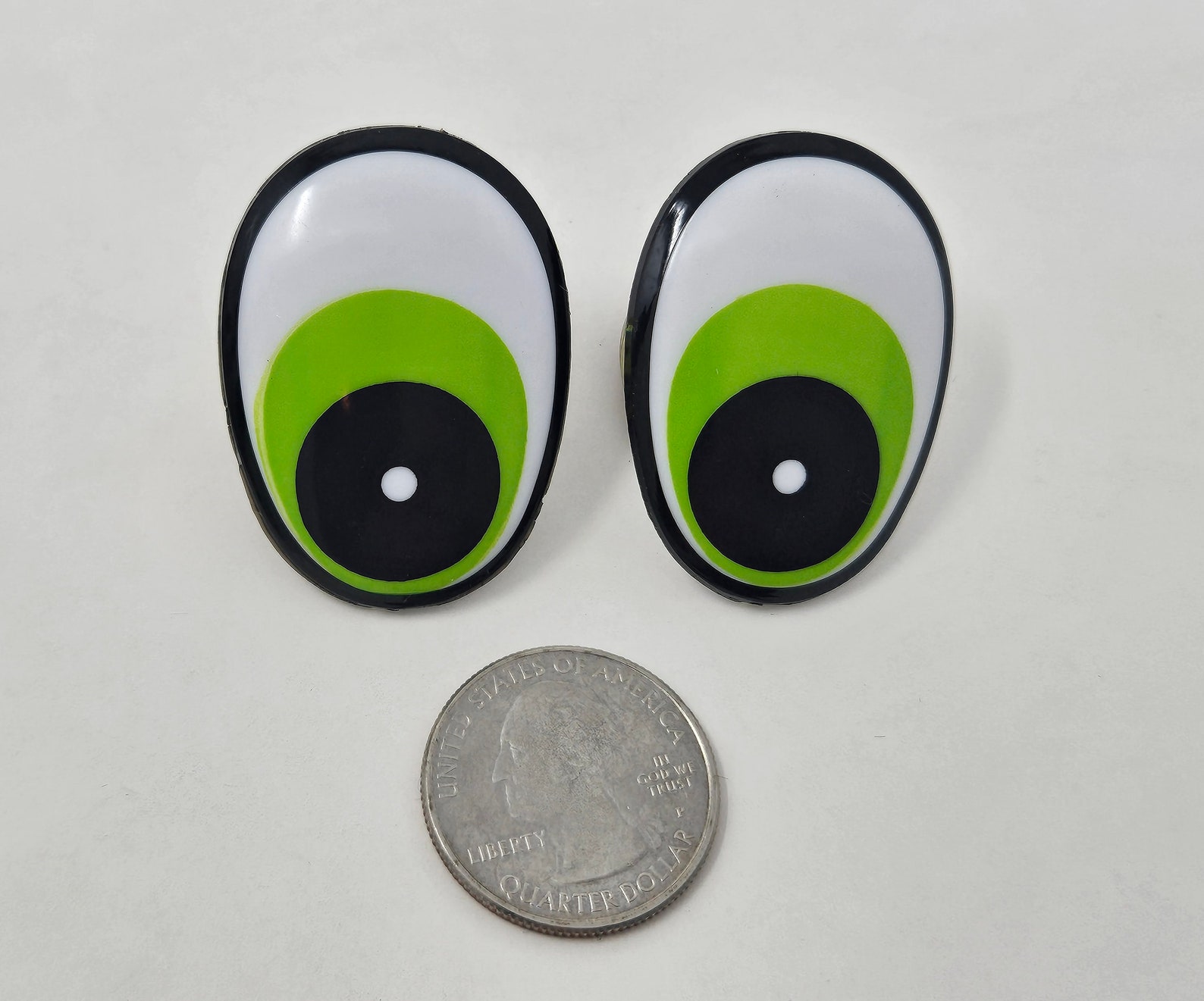 Bulk Pack Zim's Vintage 40mm Green or Brown Comical Cartoon Plastic ...