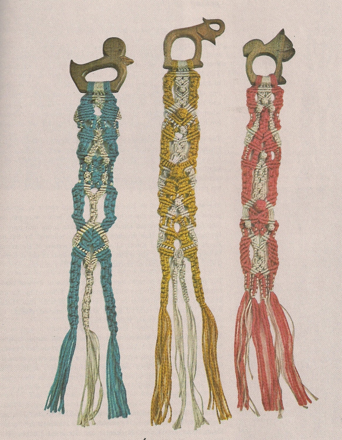 Craft Book: # 42005 Step-by-step Macrame - Complete Intro to Creative ...