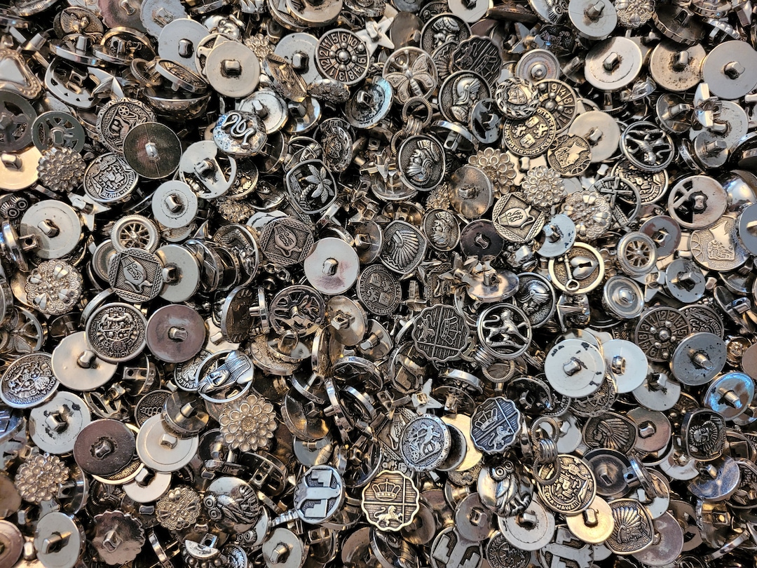 50 Pcs Assorted Vintage Silver Molded Plastic Sewing Shank Buttons - Etsy