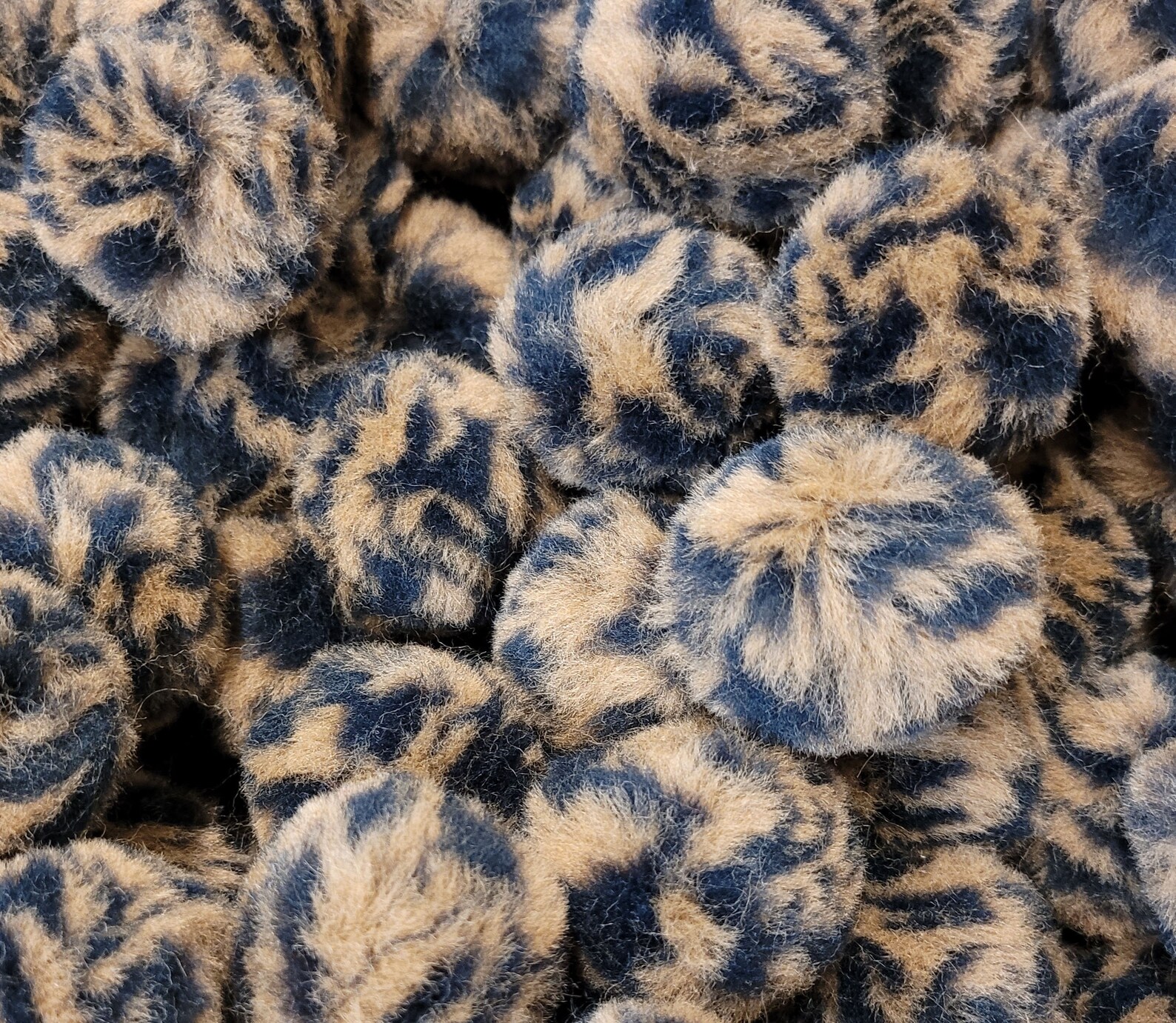 25 Pcs Large 2