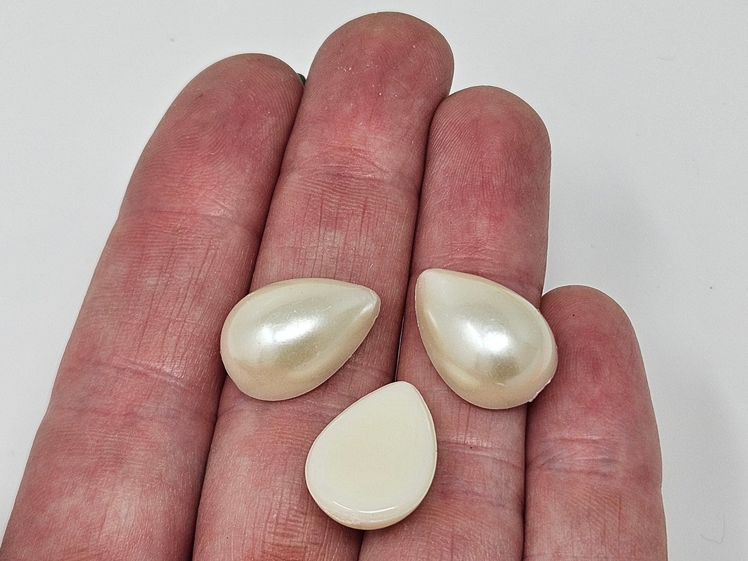 Bulk Pack of 100 Ivory or White Flat-back Acrylic Half Pearls Cabochons ...