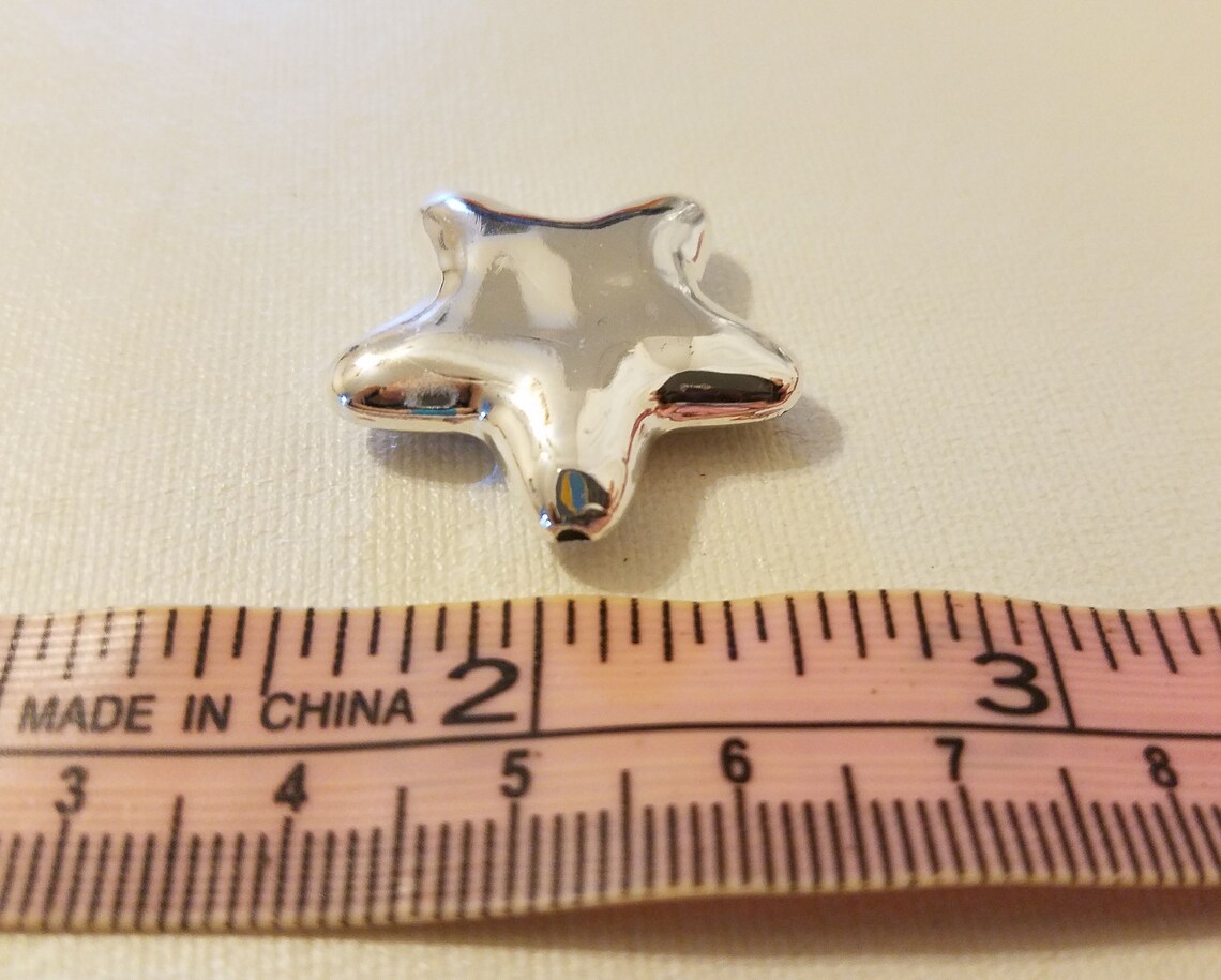 Pack of 50 Shiny Metallic Puffy Star-shaped Plastic Beads | Etsy