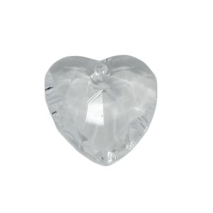 Pack of 25 Crystal Clear Acrylic Plastic 18mm Faceted Heart Shaped ...