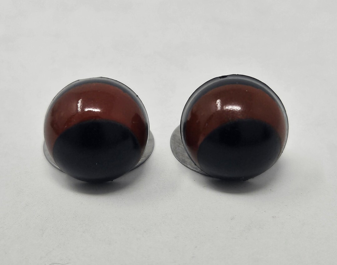 8 Pair Zim's Vintage Brown & Black Painted Plastic Safety Eyes for ...