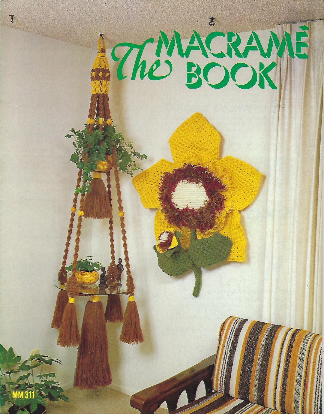 MM311 Vintage the Macrame Book With Owl, Flower, & Plant Hanger ...