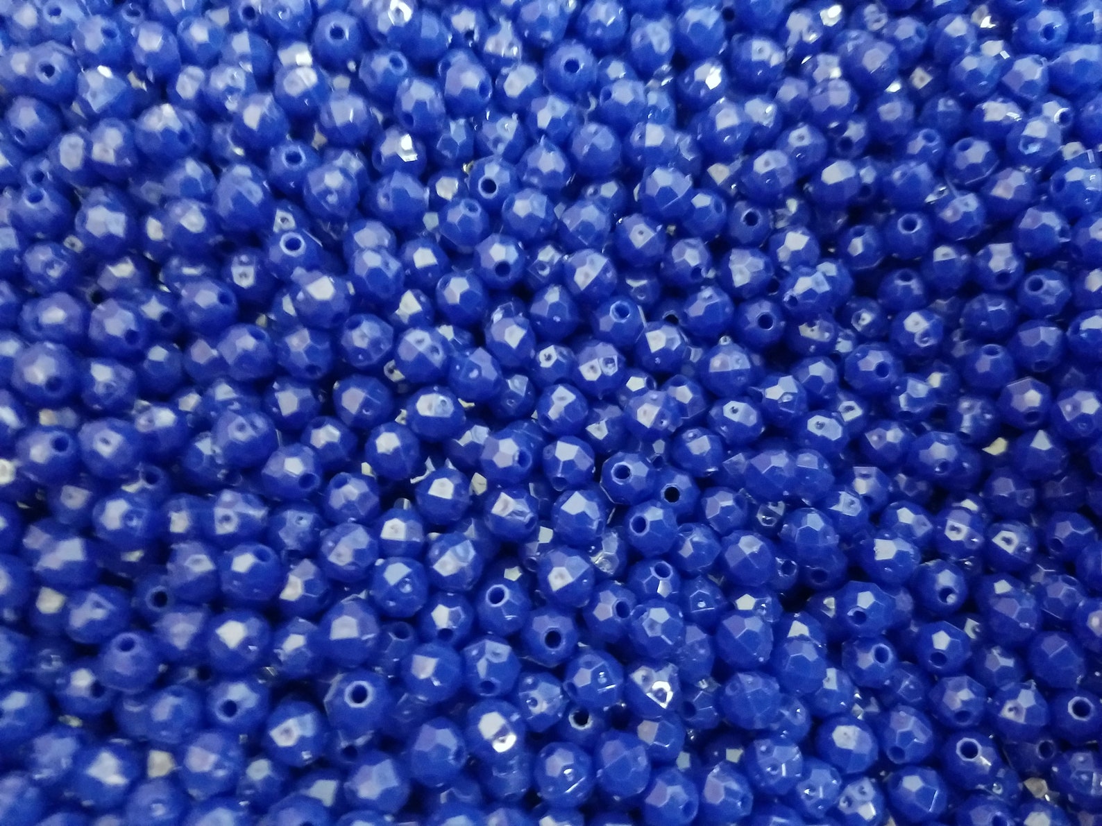 1,000 Pcs Crystal Faceted 6mm Round Plastic Acrylic Craft Beads - Etsy