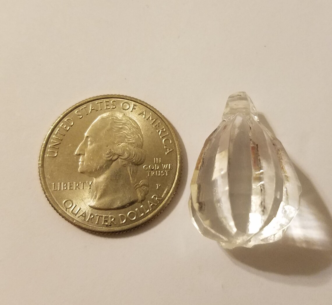 Pack of 25 Crystal Clear Acrylic Plastic Large 20mm Teardrop - Etsy