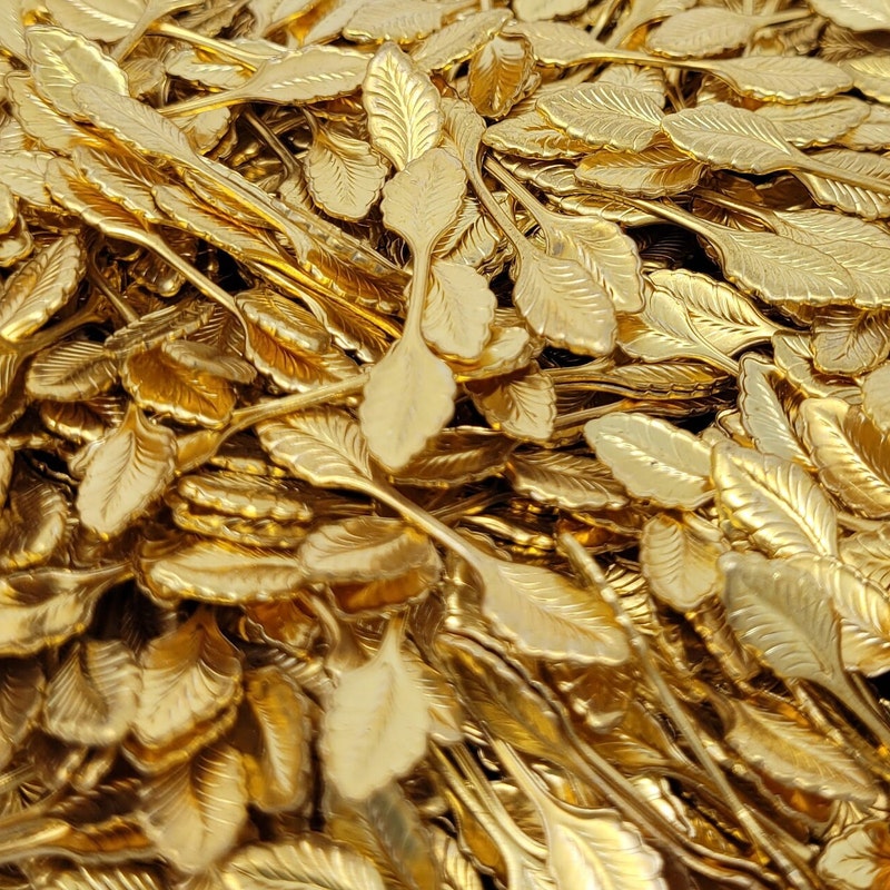 Gold Tone Leaf Charms - Etsy