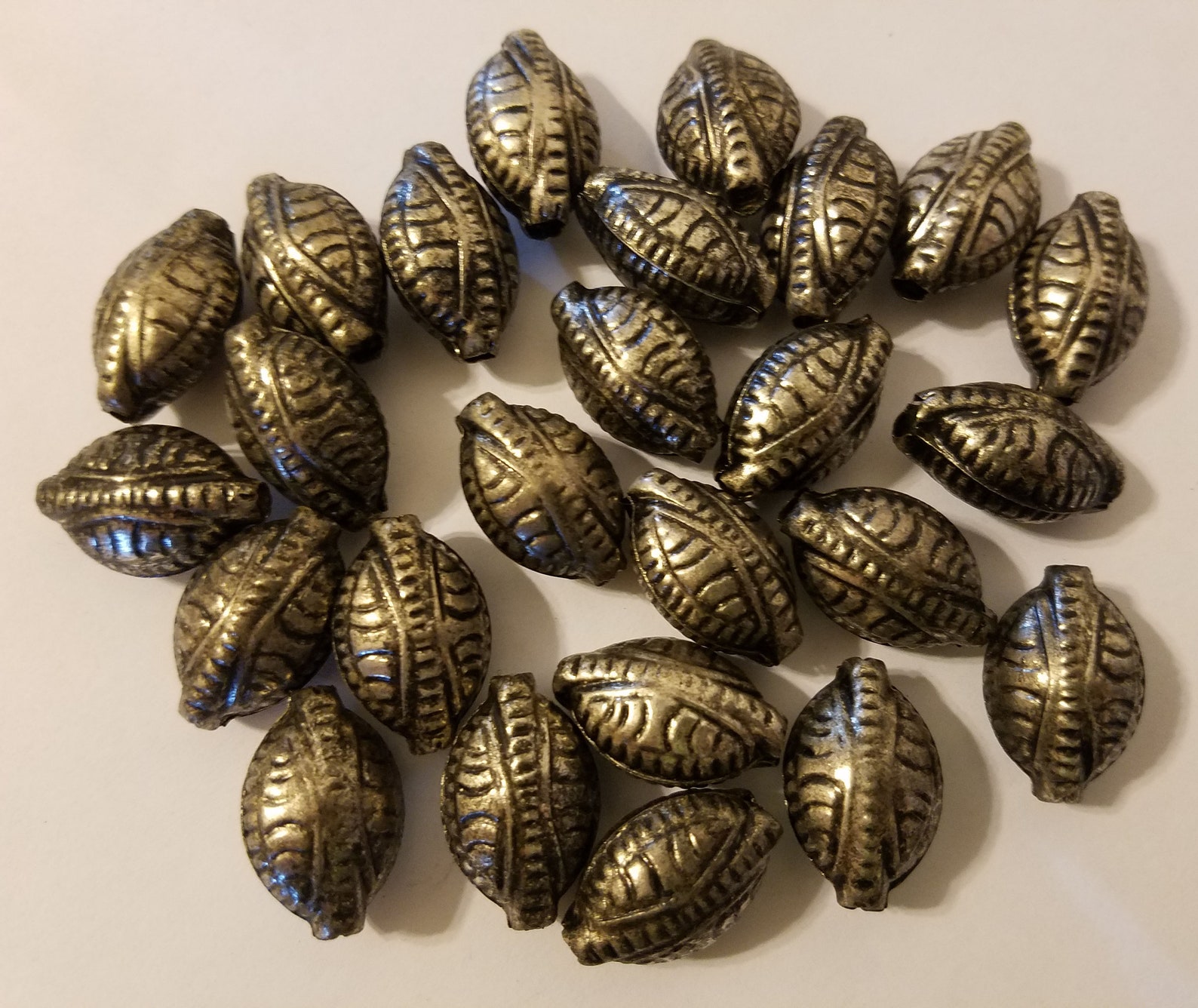 Pack of 25 Vintage Antique Silver Textured Metal Hollow 25mm - Etsy