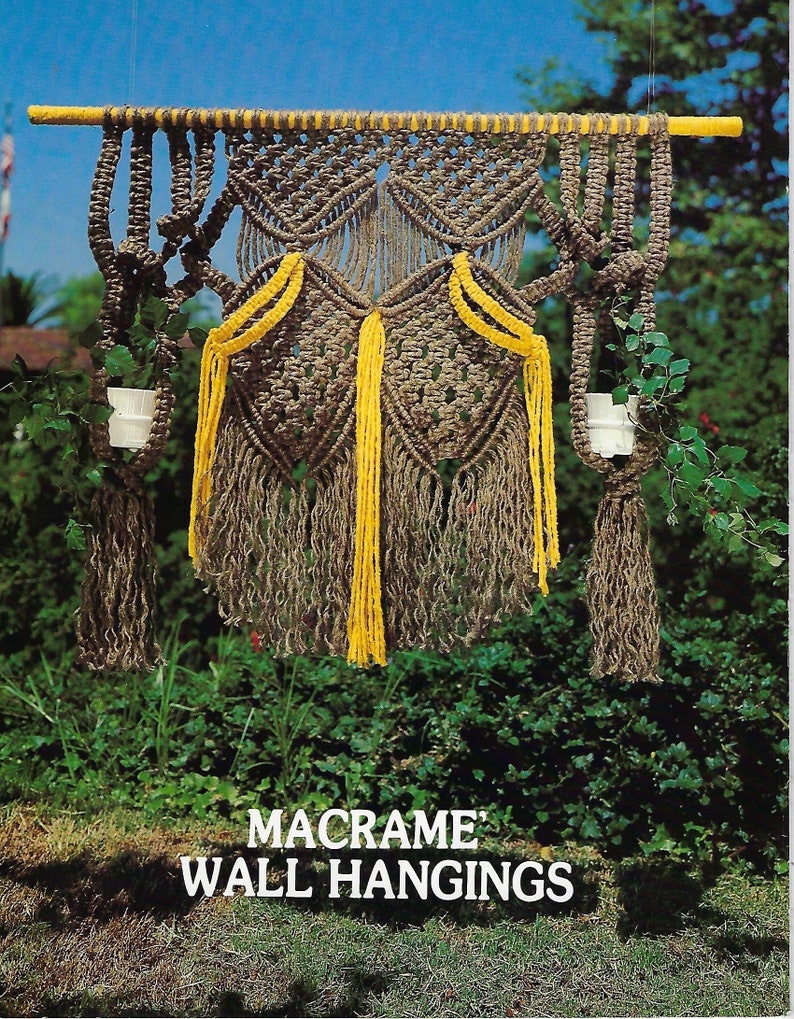 PDF ONLY Macrame Wall Hangings Patterns Craft Book | Etsy