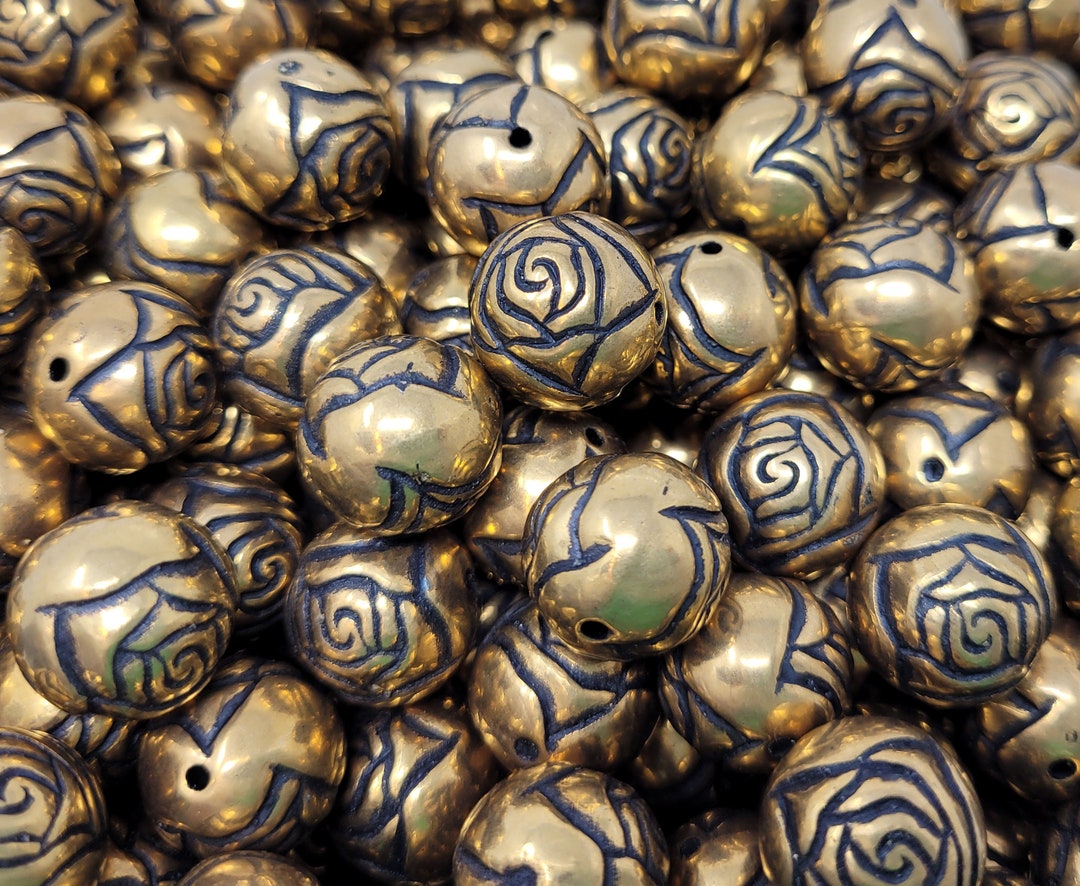 Pack of 50 Metallic Antique Gold Rose Rosebud Flower 16mm Round Plastic ...