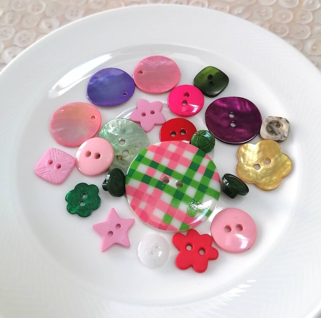 Clearance Buttons and Sequins Lot on Sale Jewelry Making Set ...