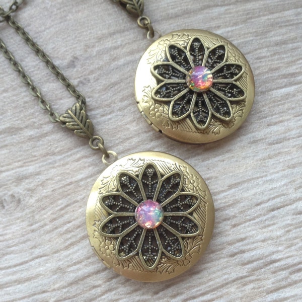 Daughter Locket - Etsy