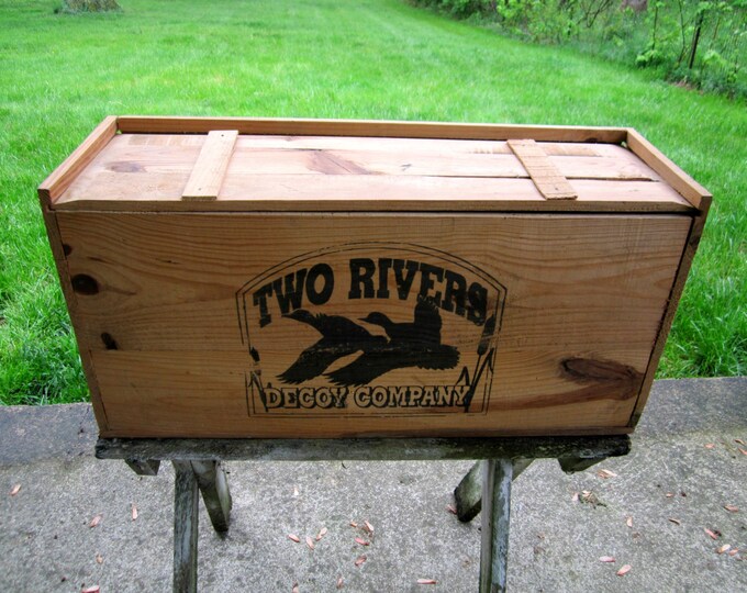 Two Rivers Decoy Company Duck Box Vintage Advertising Storage Stash ...