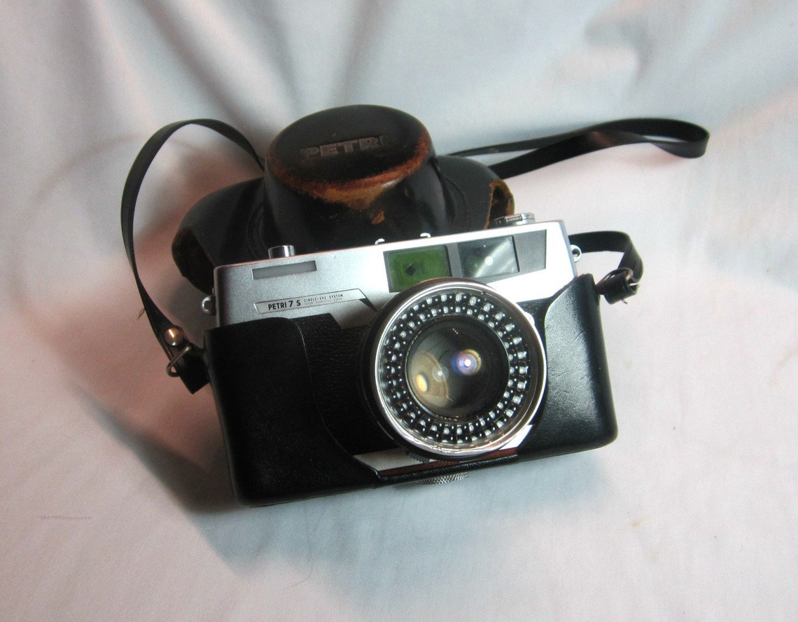 Vintage Camera Petri 7S Photography Equipment 35mm Decor - Etsy