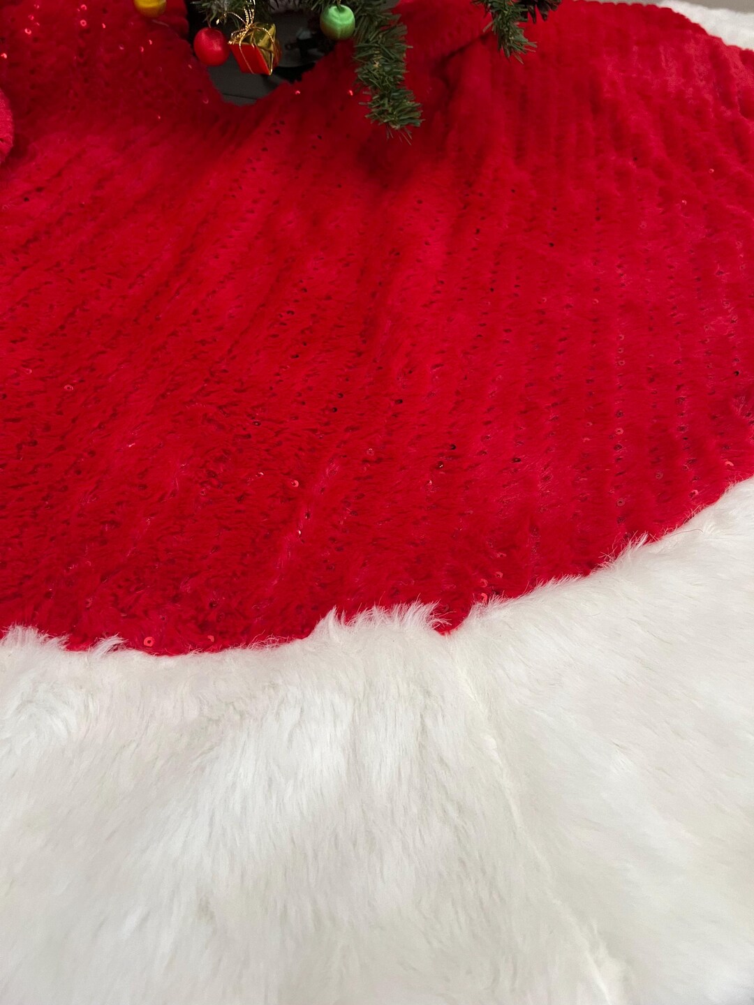 Christmas Tree Skirt Red Faux Fur and White Faux Fur Rim Decor - Etsy