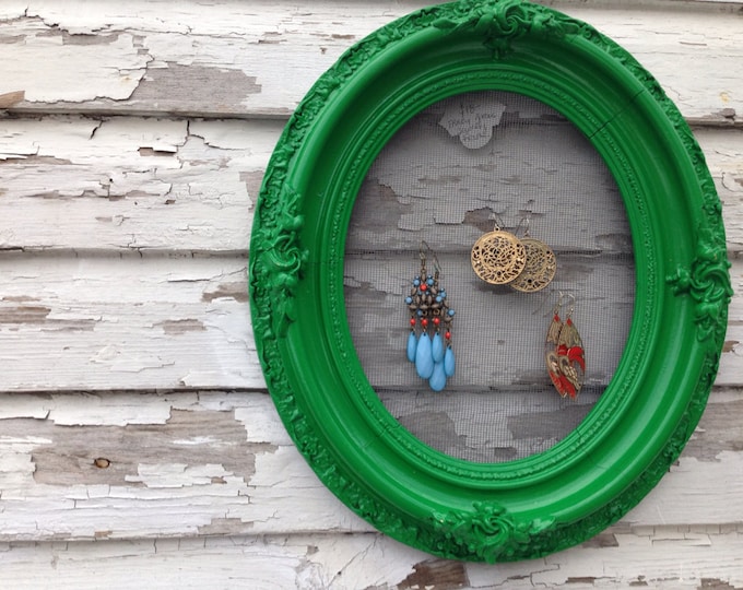 Kelly Green Vintage Oval Jewelry Frame Display Organizer Upcycled and ...