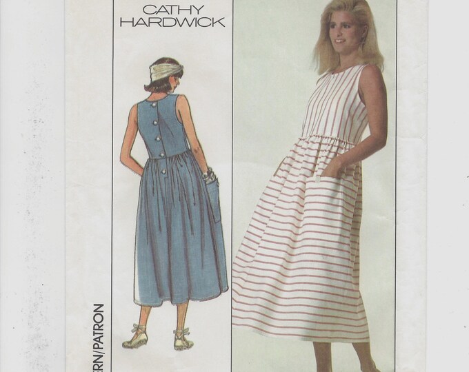 1980s Simplicity 8136 Very Loose Fitting Sleeveless Back Button Dress ...