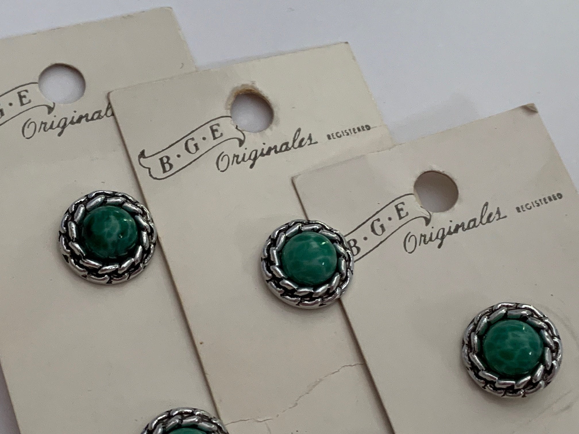 Vintage BGE Originales Green Domed Buttons With Silver Tone Rope ...