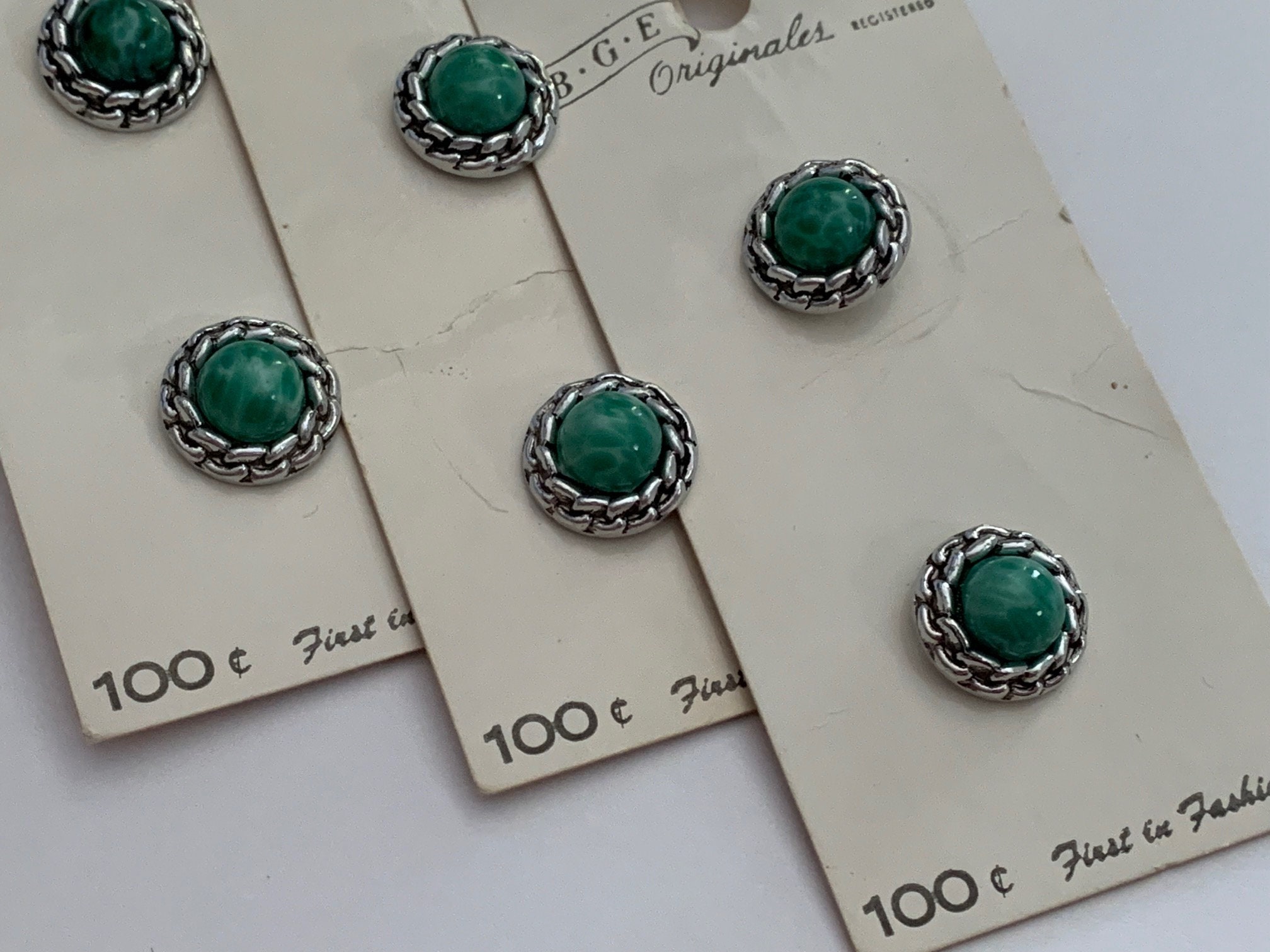 Vintage BGE Originales Green Domed Buttons With Silver Tone Rope ...