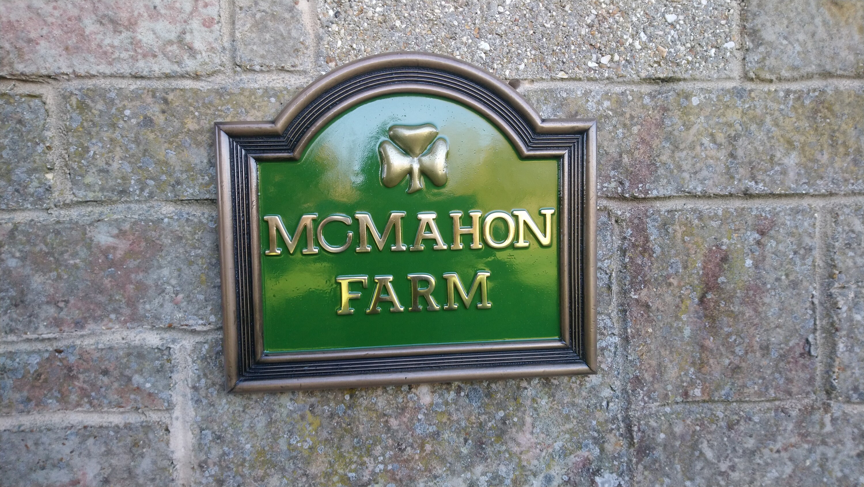 Shamrock Ireland Irish House Name Sign With Green Etsy UK shamrock-ireland-irish-house-name-sign-with-green-etsy-uk