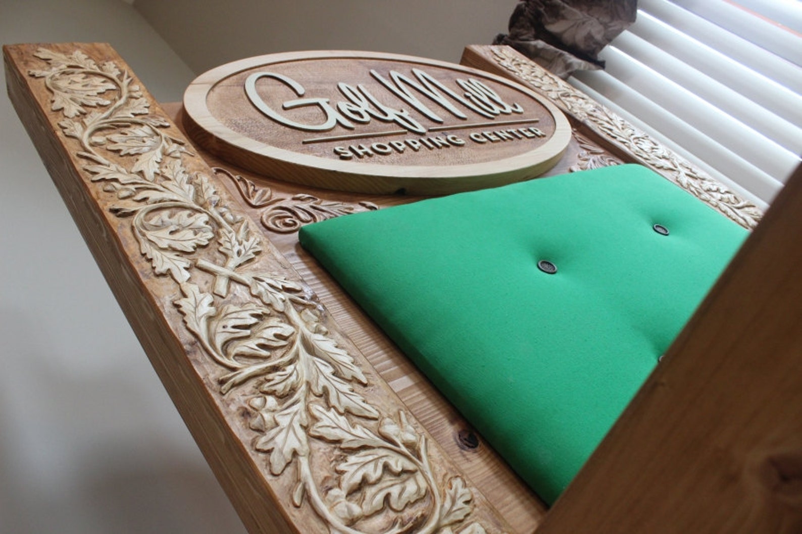 CUSTOM SANTA CHAIR | Handmade Santa Chair | Carved Santa Chair | Santa ...