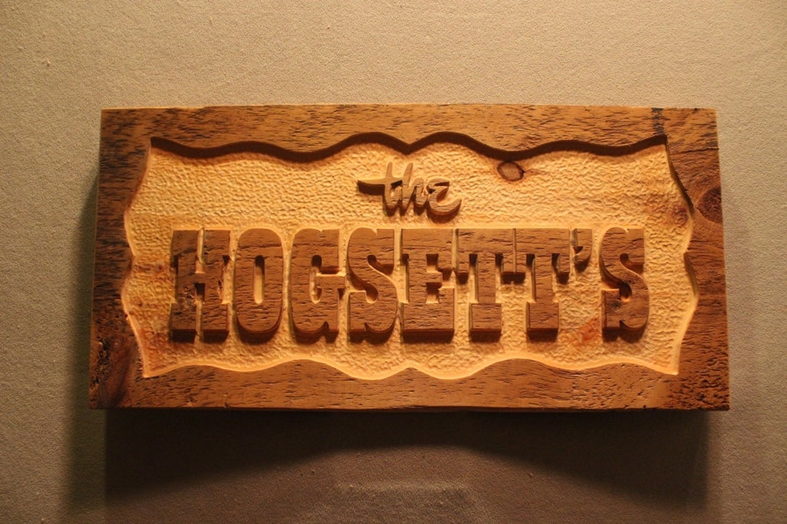 RECLAIMED WOOD SIGNS | Custom Barnwood Signs | Custom Farm Signs ...