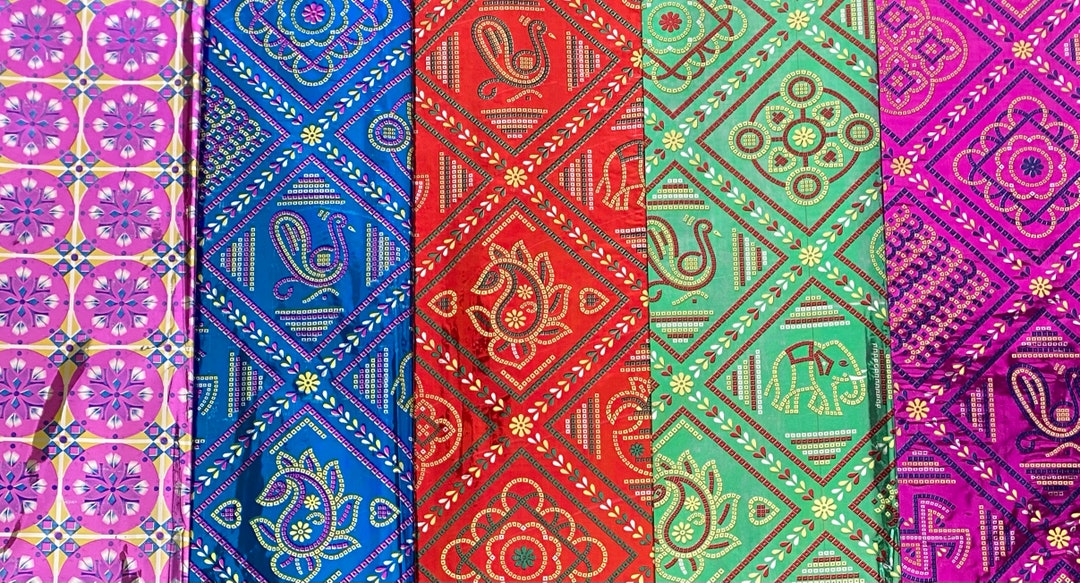 10 SHEETS, Thin Foil Gift Wrap , Bandhani Design, Gift Bags, Indian ...