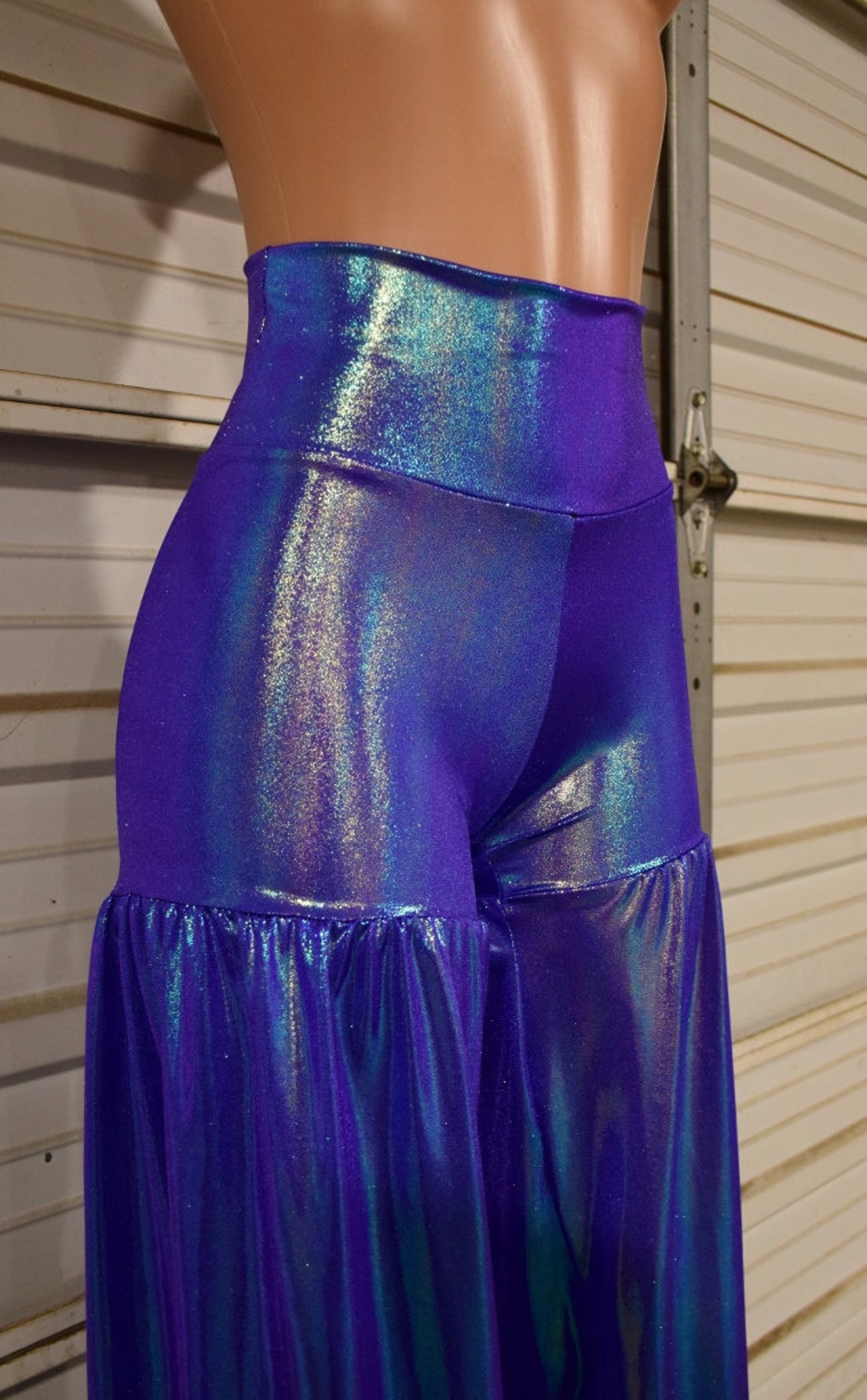 Stilt Pants in Moonstone Fitted Through the Hips, Wide Through the Leg ...