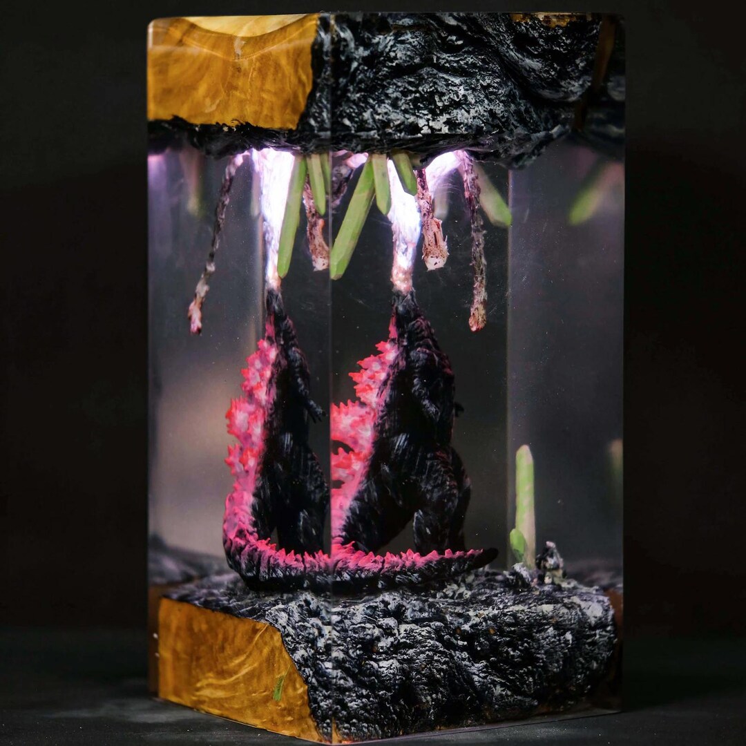 Godzilla Resin Lamp, Godzilla Handmade Decor Epoxy Lamp, Unique ...