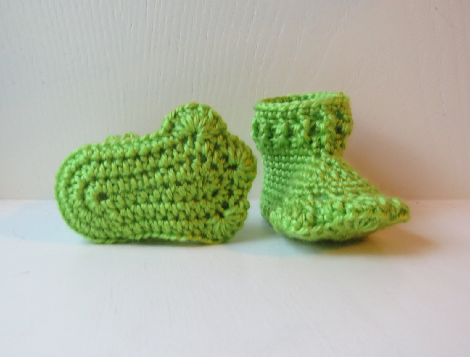 Frog Prince Photo Prop Frog Character Bonnet and Booties Set - Etsy