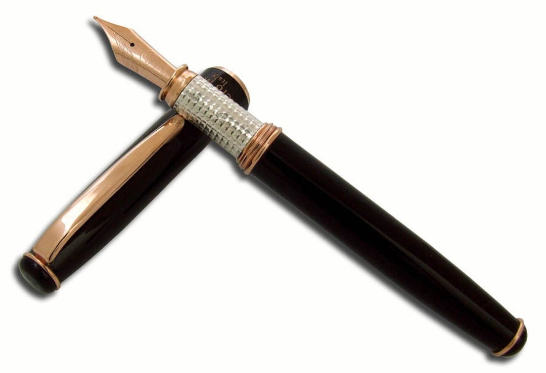Black Lacquered Fountain Pen: Sterling Silver Grip, Red Gold Plated Nib ...