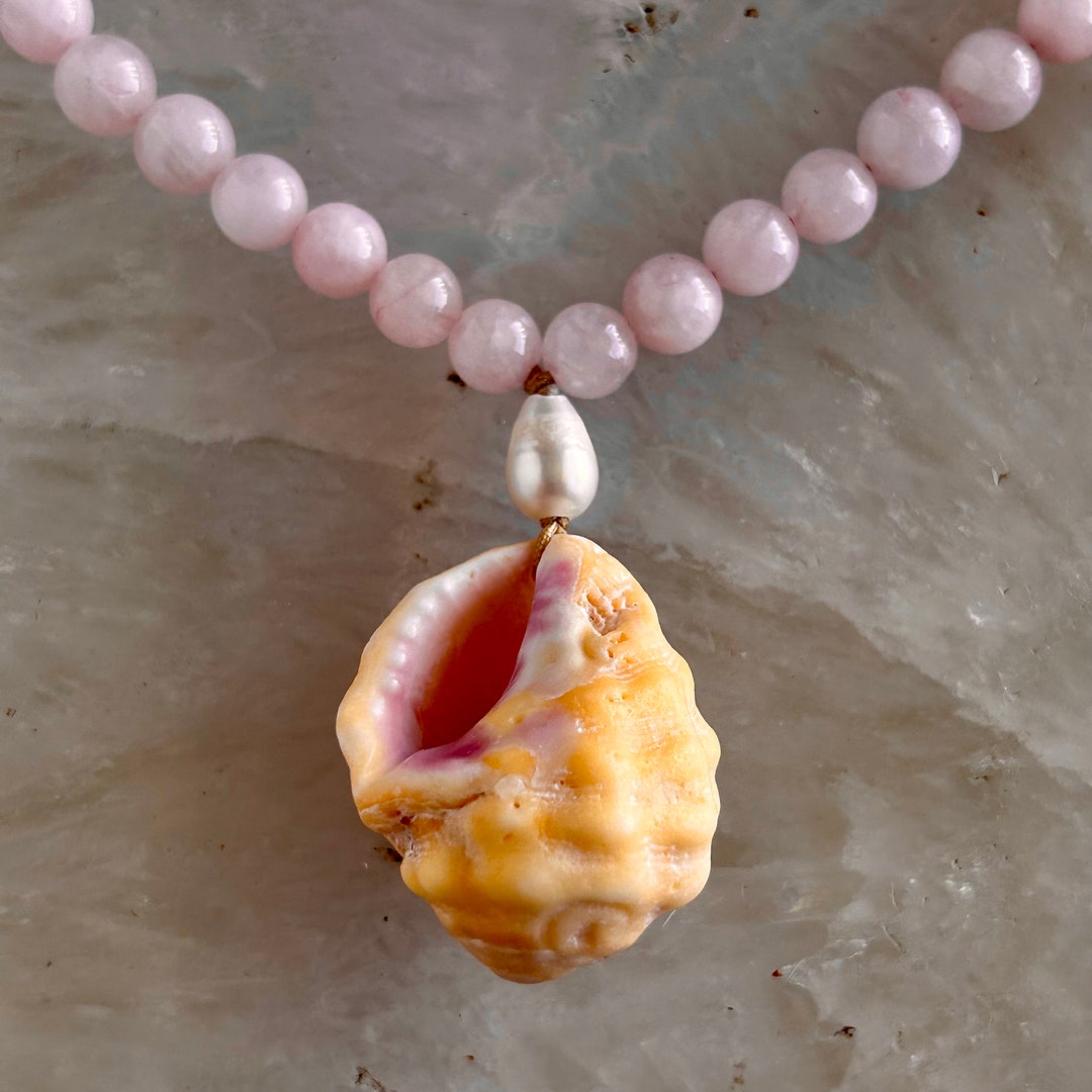 Hawaiian Shell and Gemstone Adjustable Necklace - Etsy