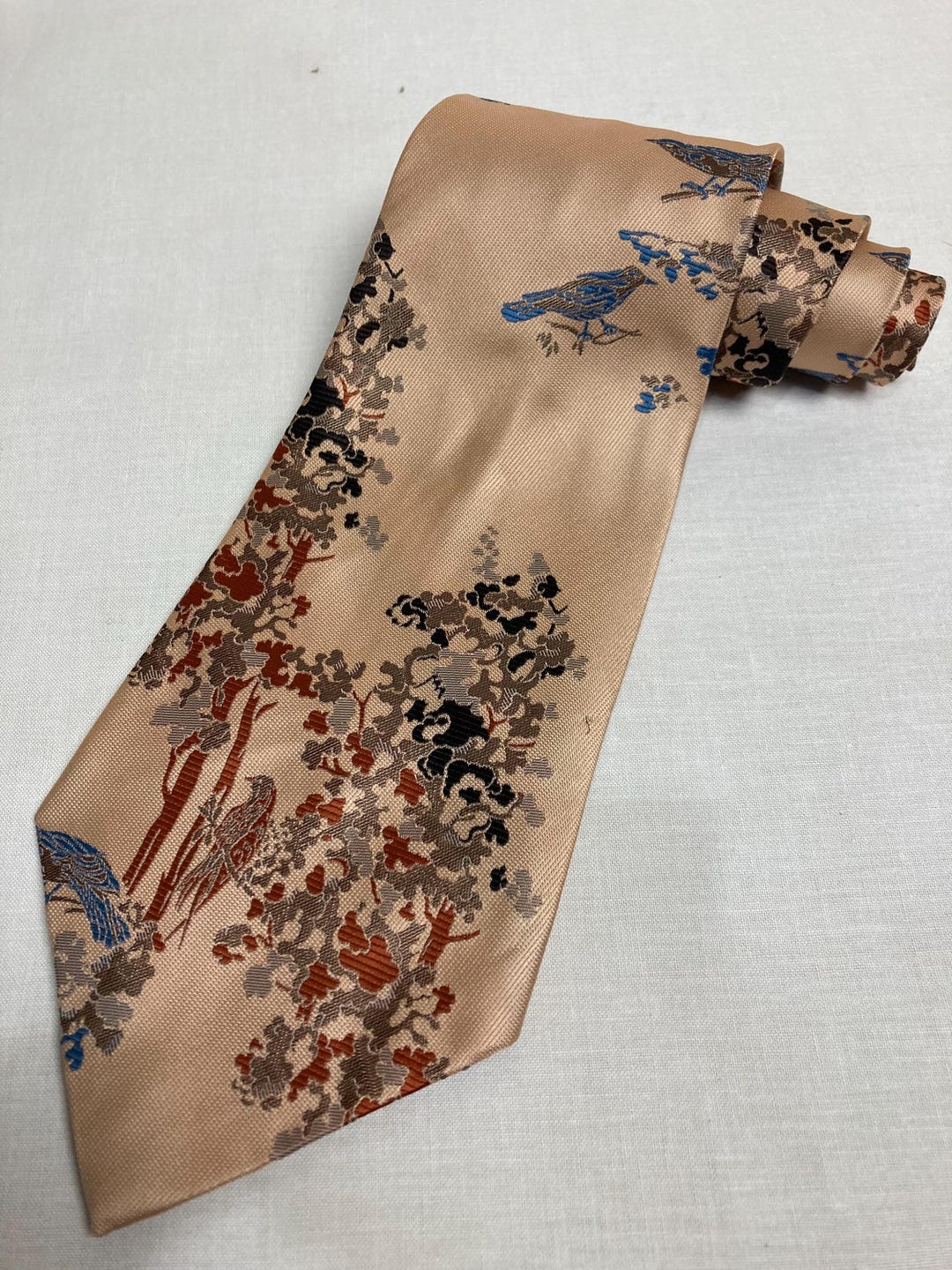 Vintage 1970's Wide Kipper Tie - Intricate Tree and Bird Scene - Made ...