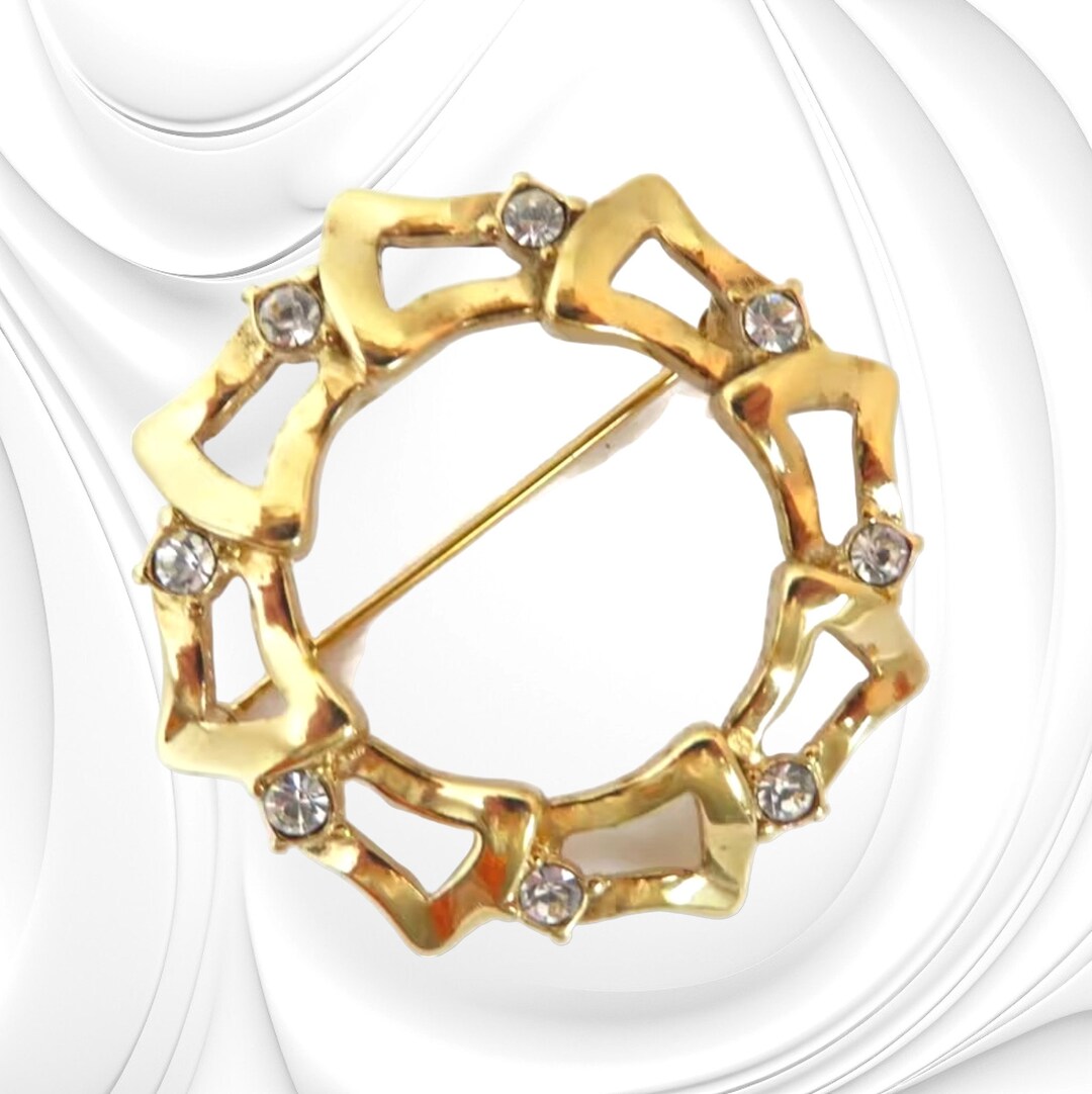 Vintage Monet Circle Pin Rhinestone Studded Wreath Brooch Jewelry ...