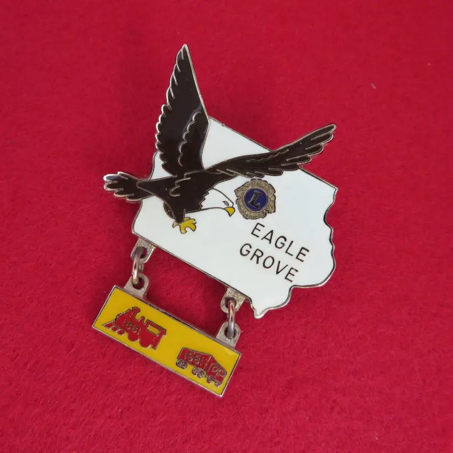 Vintage Souvenir Iowa Tac Pin Eagle Grove Lion's Club Tac - Etsy