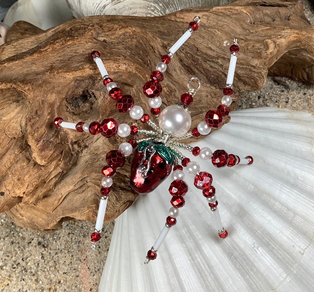 Red Strawberry Keep a Dream Spider Prayer Box Locket Christmas Spider ...