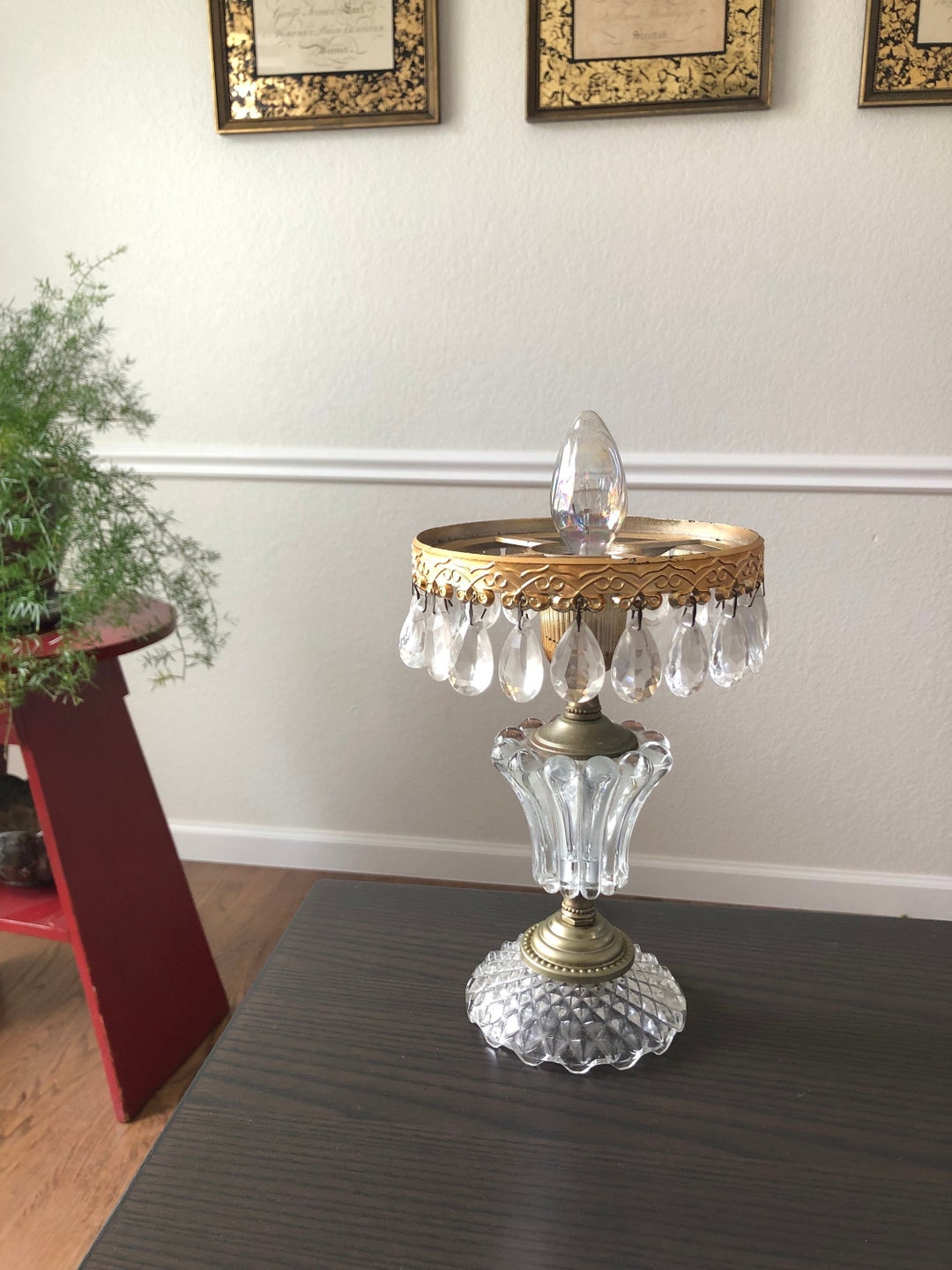 Elegant Crystal Table Lamp With Gold Accents Sophisticated Decorative ...