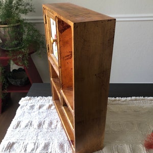 Wooden Gold Painted Shelf With Floral Tile Hand Painted Shelf Jewelry ...