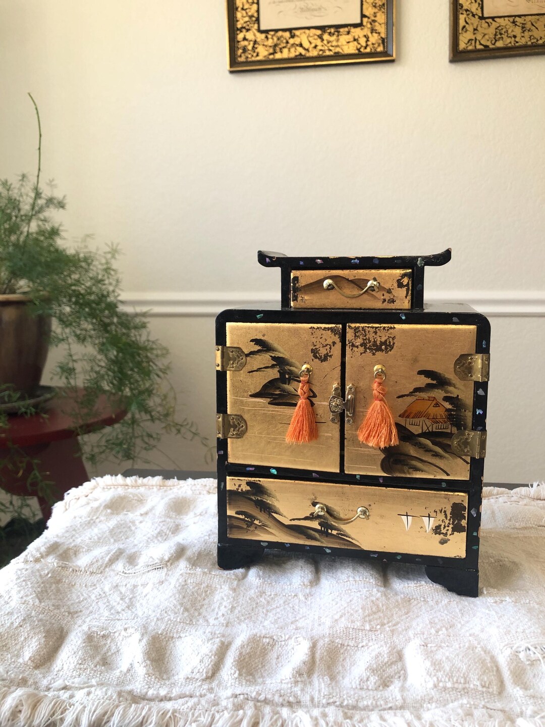 Mini Dresser Asian Black Laquer Mini Drawers Japanese Mini Doll Dresser ...