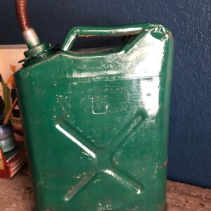 Vintage Blitz 5 Gallon Green Metal Gas Can USMC 205-79 - Etsy