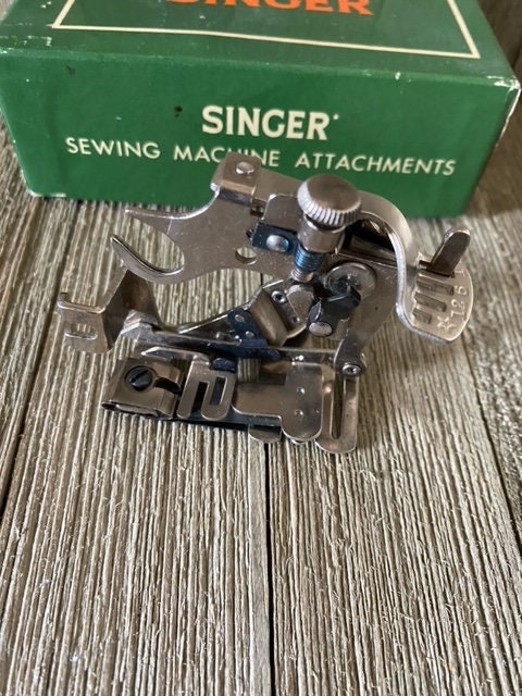 Singer Sewing Machine Attachments Class 306 Machines 160977 Singer ...