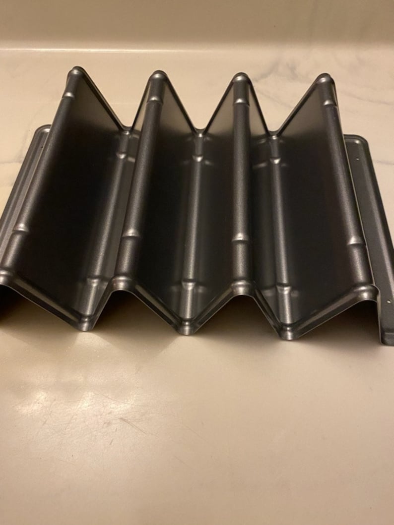 Pampered Chef V Shaped Baking Pan Set of 2 - Etsy