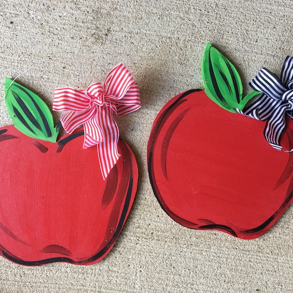 Apple Door Hanger - Etsy