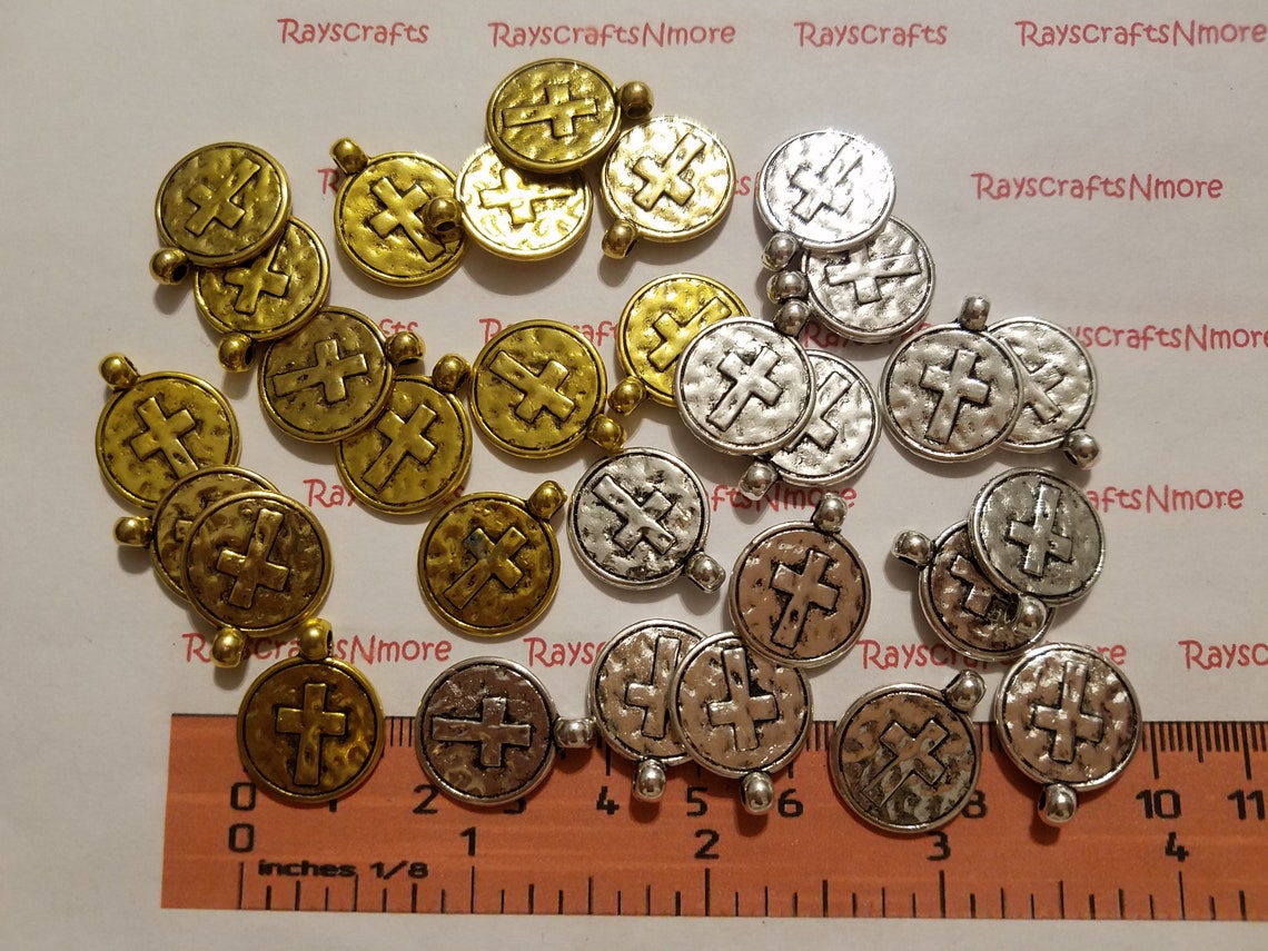 15 pcs Reversible Hammered Cross Coin Charm Pendant Round | Etsy