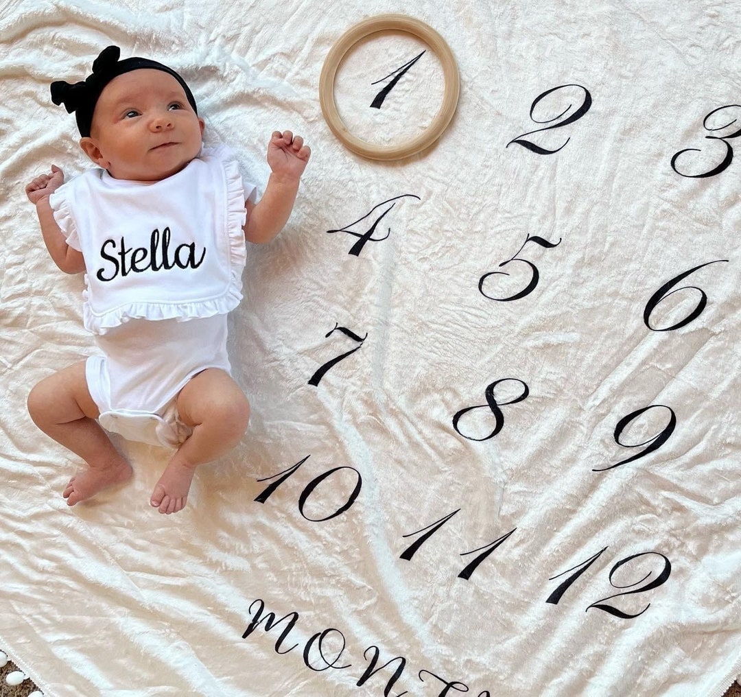 Customized Baby Bibs: Personalized Mealtime Essentials for Comfort ...