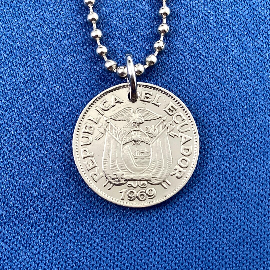 Vintage Ecuador Coat of Arms Coin Pendant Necklace - 20 Centavos Andean ...
