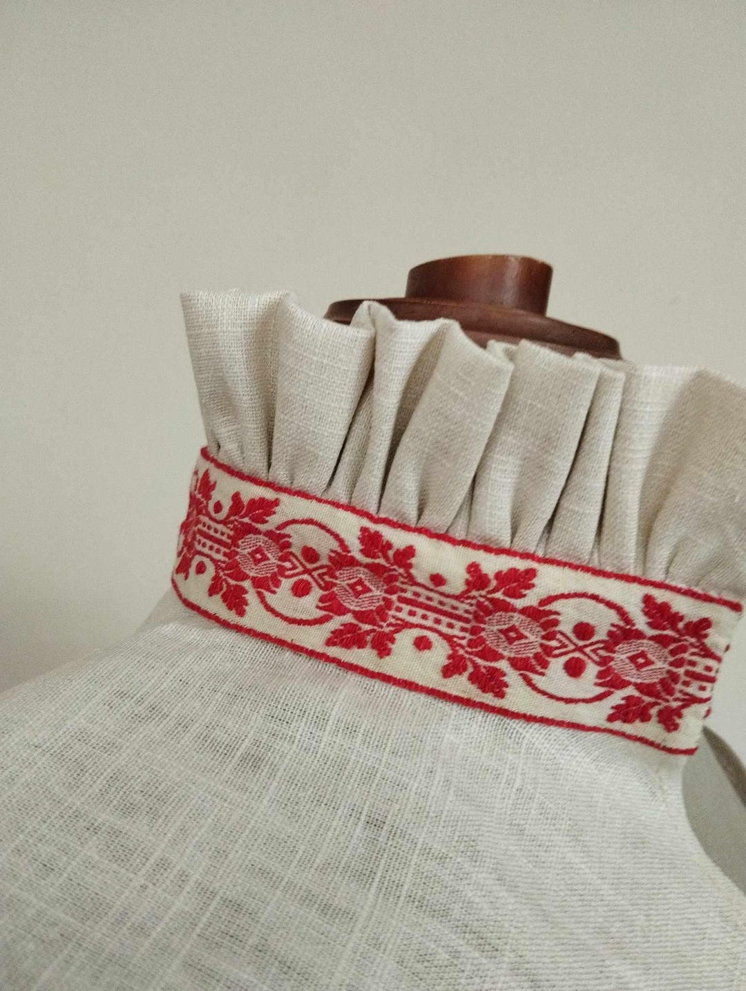 Partlet Made of Beige Linen Fabric for 16th-century Re-enactment - Etsy