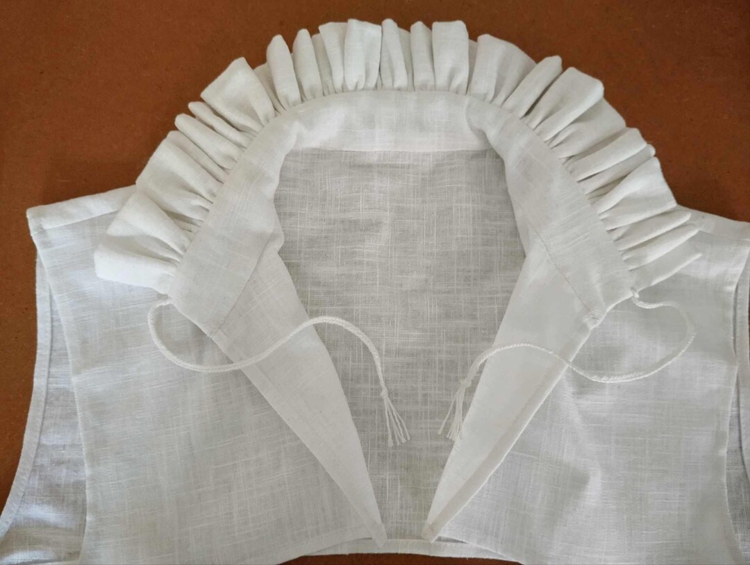 Partlet Made of White Linen Fabric for 16th Century Re-enactment - Etsy